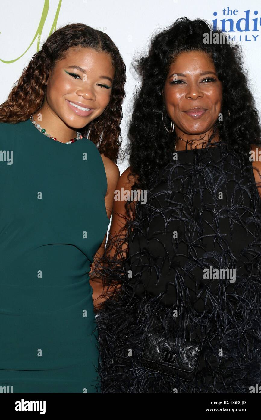 LOS ANGELES - AUG 20: Storm Reid, Robyn Simpson at the 21st Annual ...