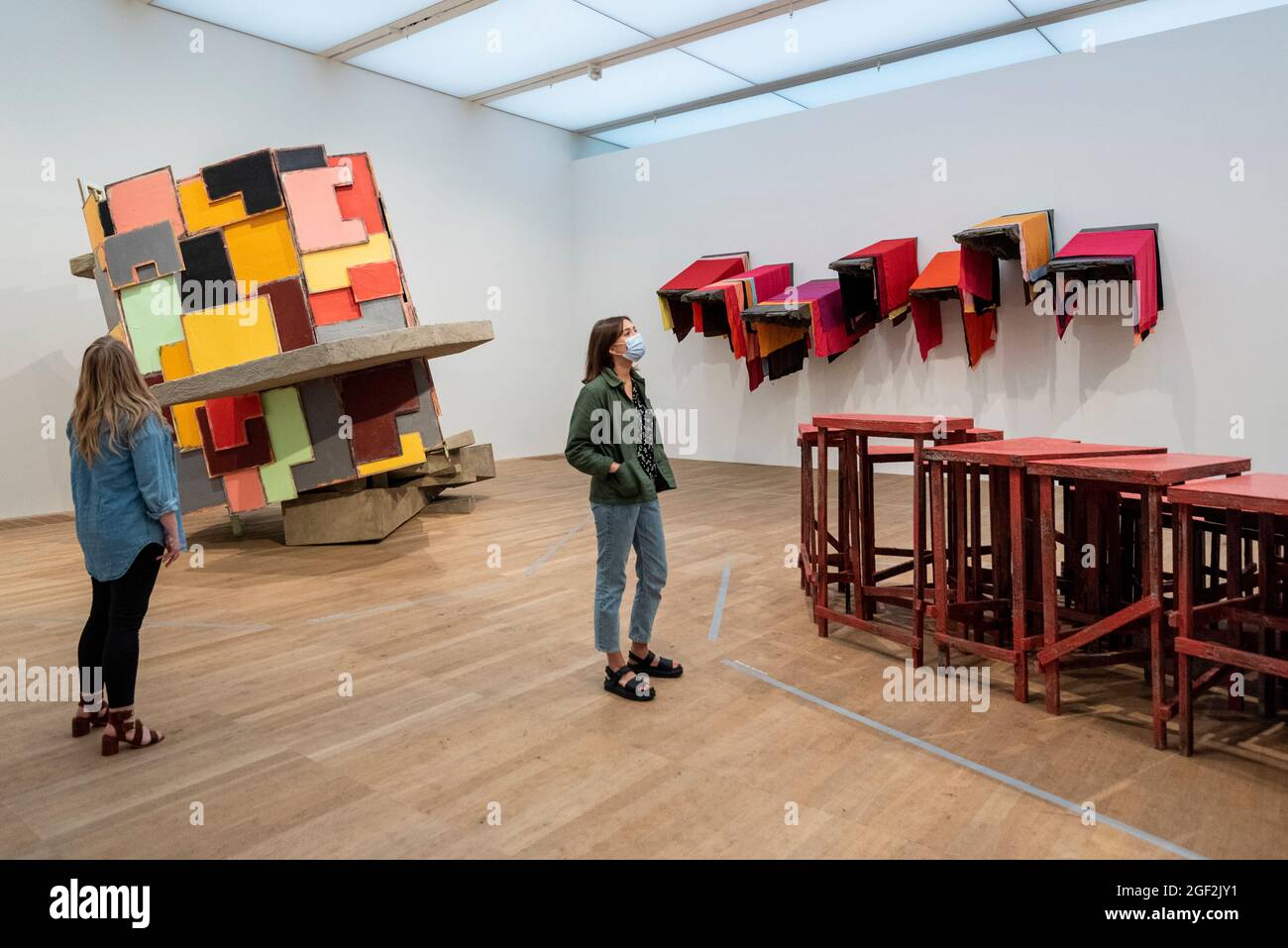 Phyllida barlow hi-res stock photography and images - Alamy