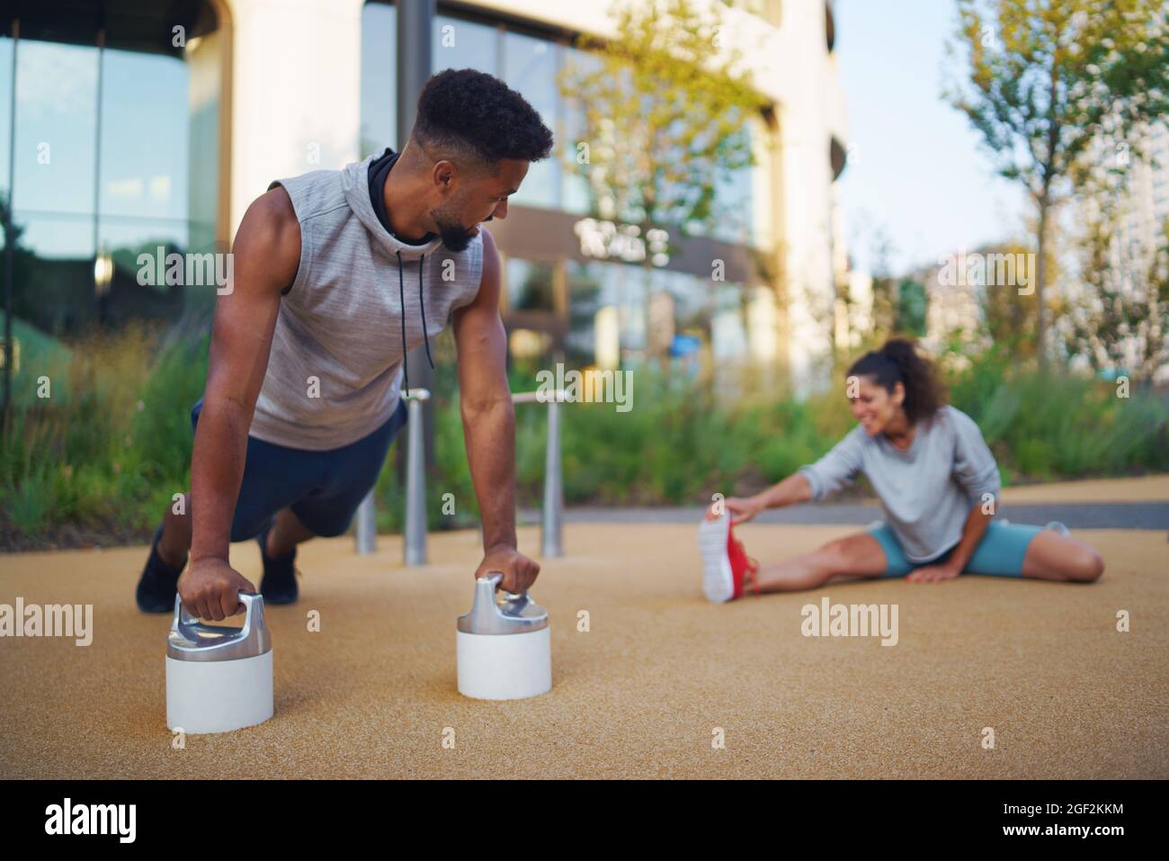 African american woman exercise workout hi-res stock photography and ...