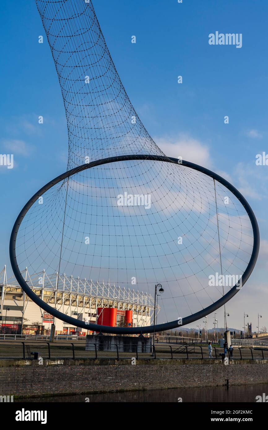 Temenos sculpture in Middlehaven Dock, Middlesbrough, North Yorkshire ...