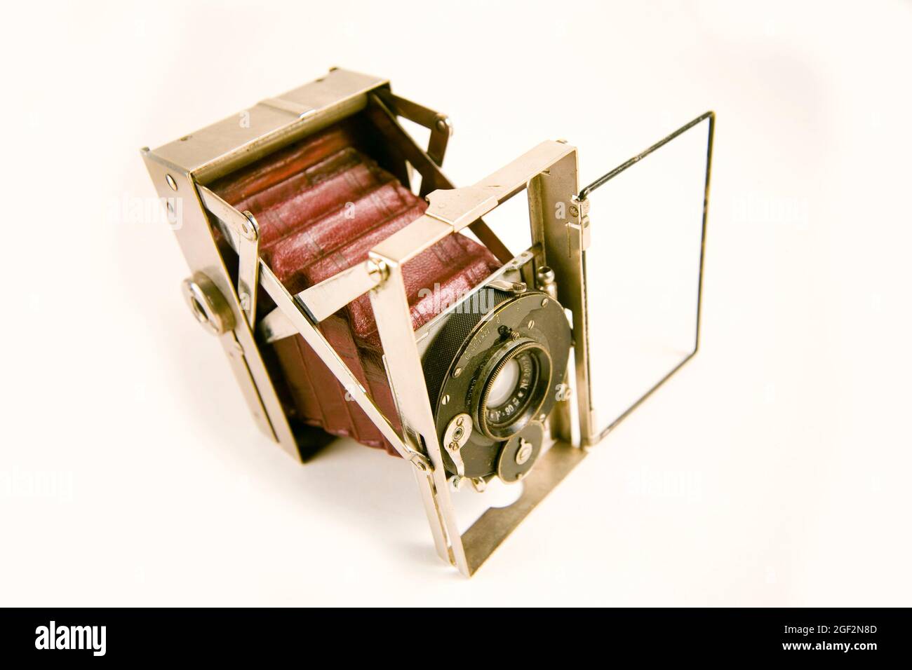 Old camera hi-res stock photography and images - Alamy