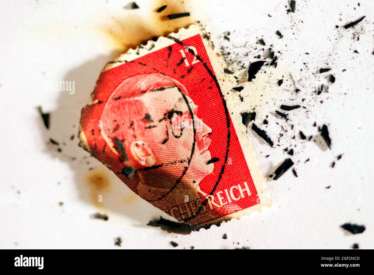 Adolf hitler stamp hi-res stock photography and images - Alamy