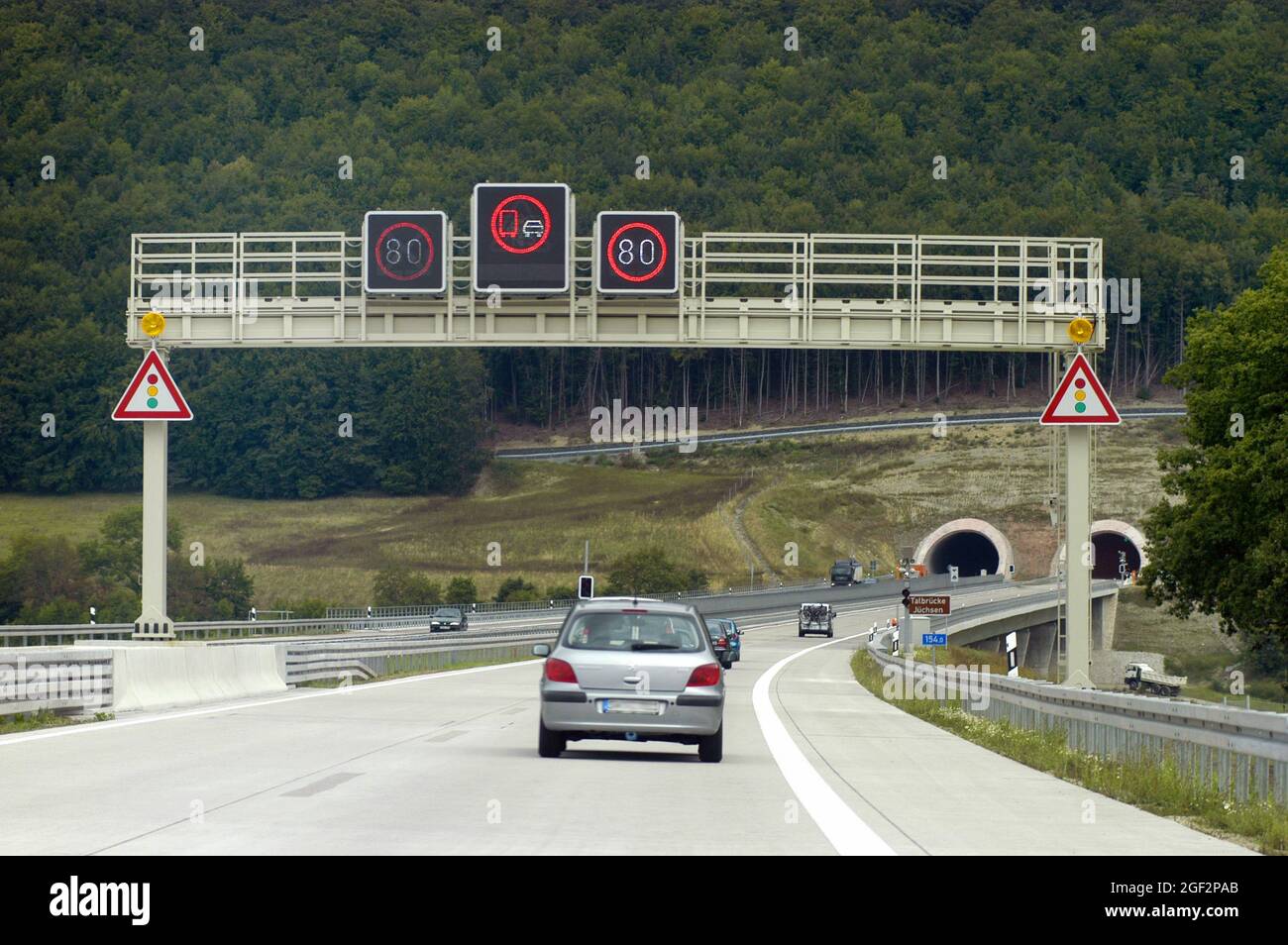 Signalling hi-res stock photography and images - Alamy