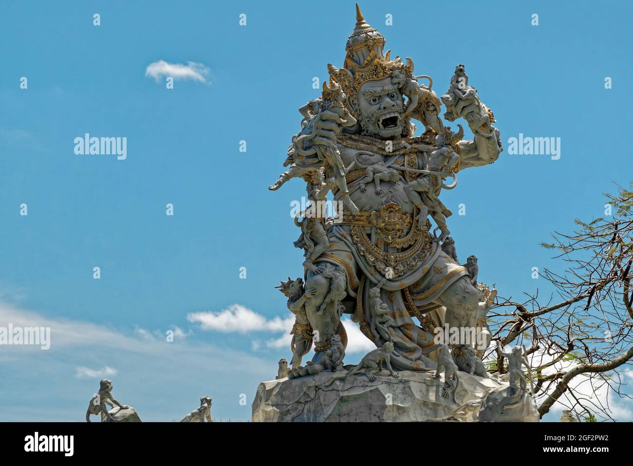 Kumbhakarna fighting vanara hi-res stock photography and images - Alamy