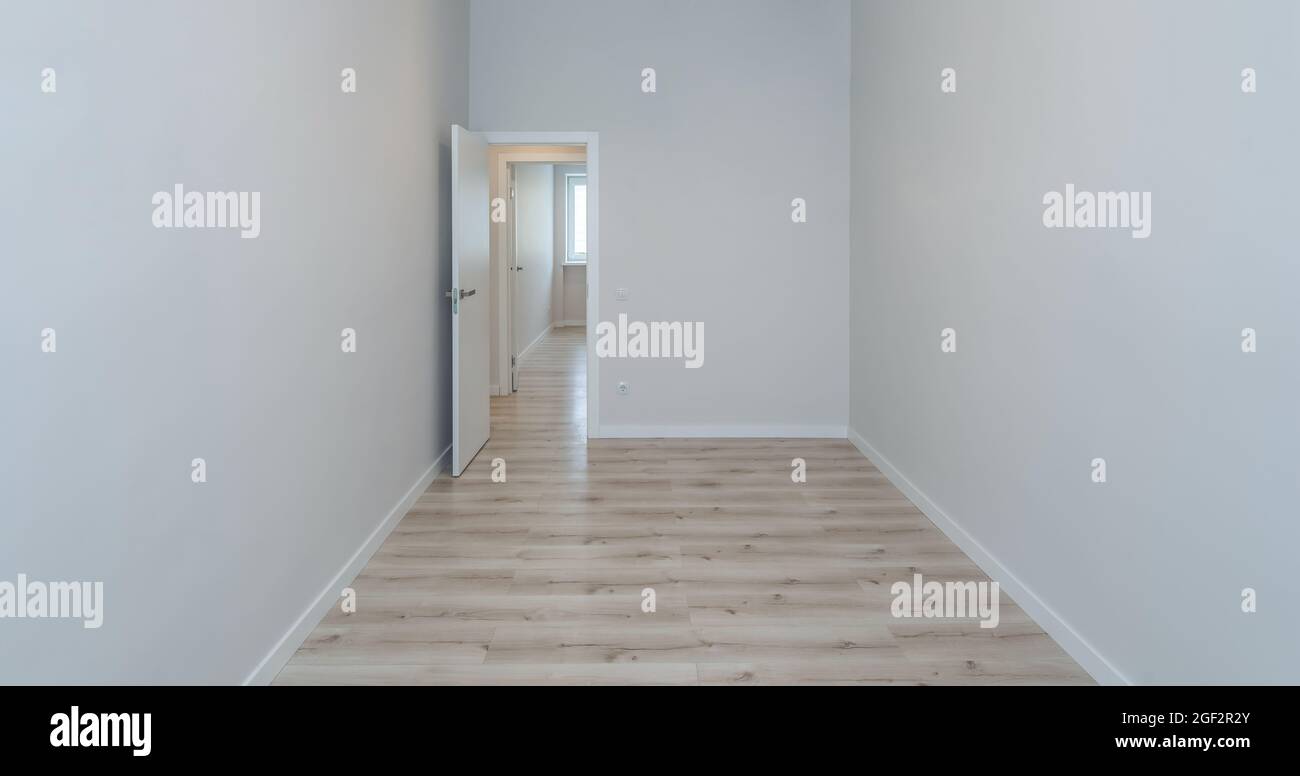 Modern light interior of empty room without furniture. Stylish ...