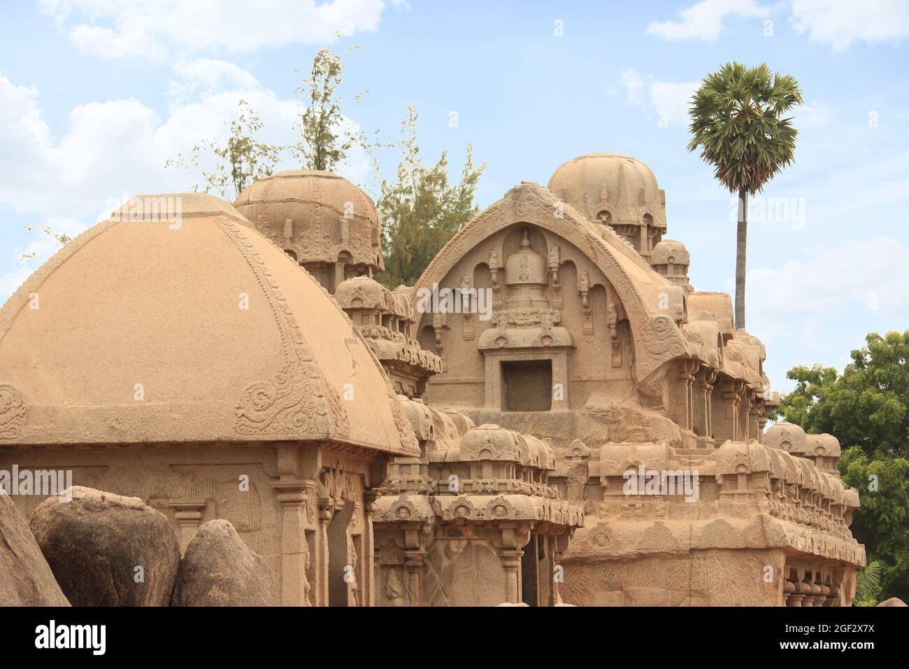 Ancient sandstone structures hi-res stock photography and images - Alamy