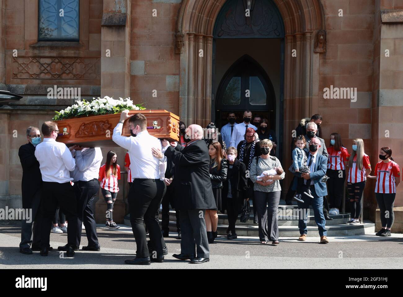 The coffin of Samantha Willis (nee Curran) from Strathfoyle is taken ...