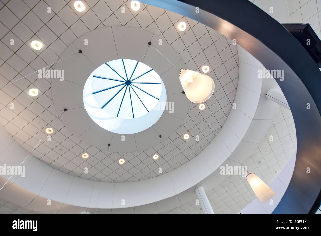 Round skylight hi-res stock photography and images - Alamy