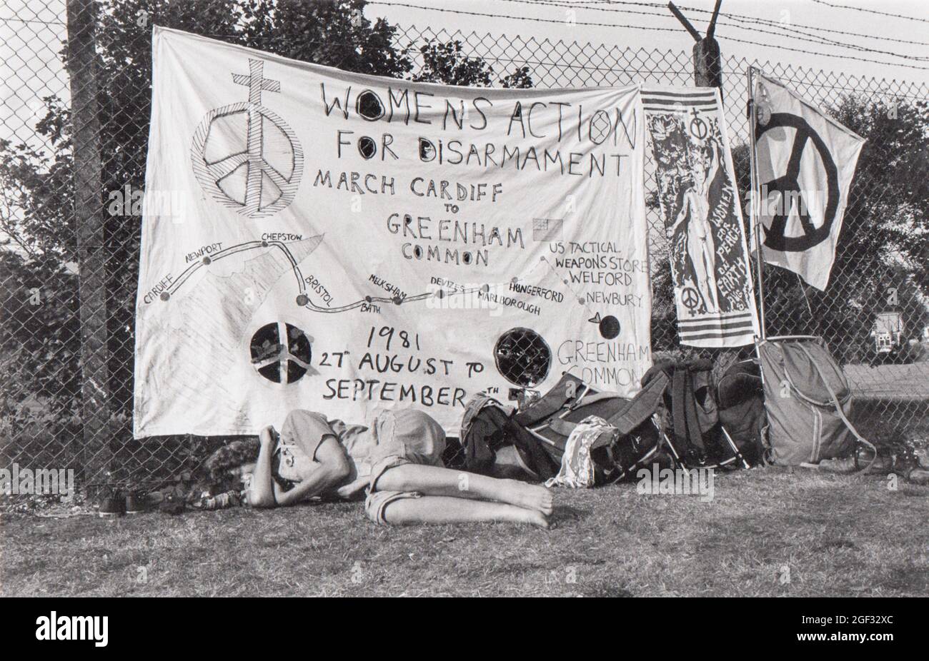 Greenham common woman protest hi-res stock photography and images - Alamy