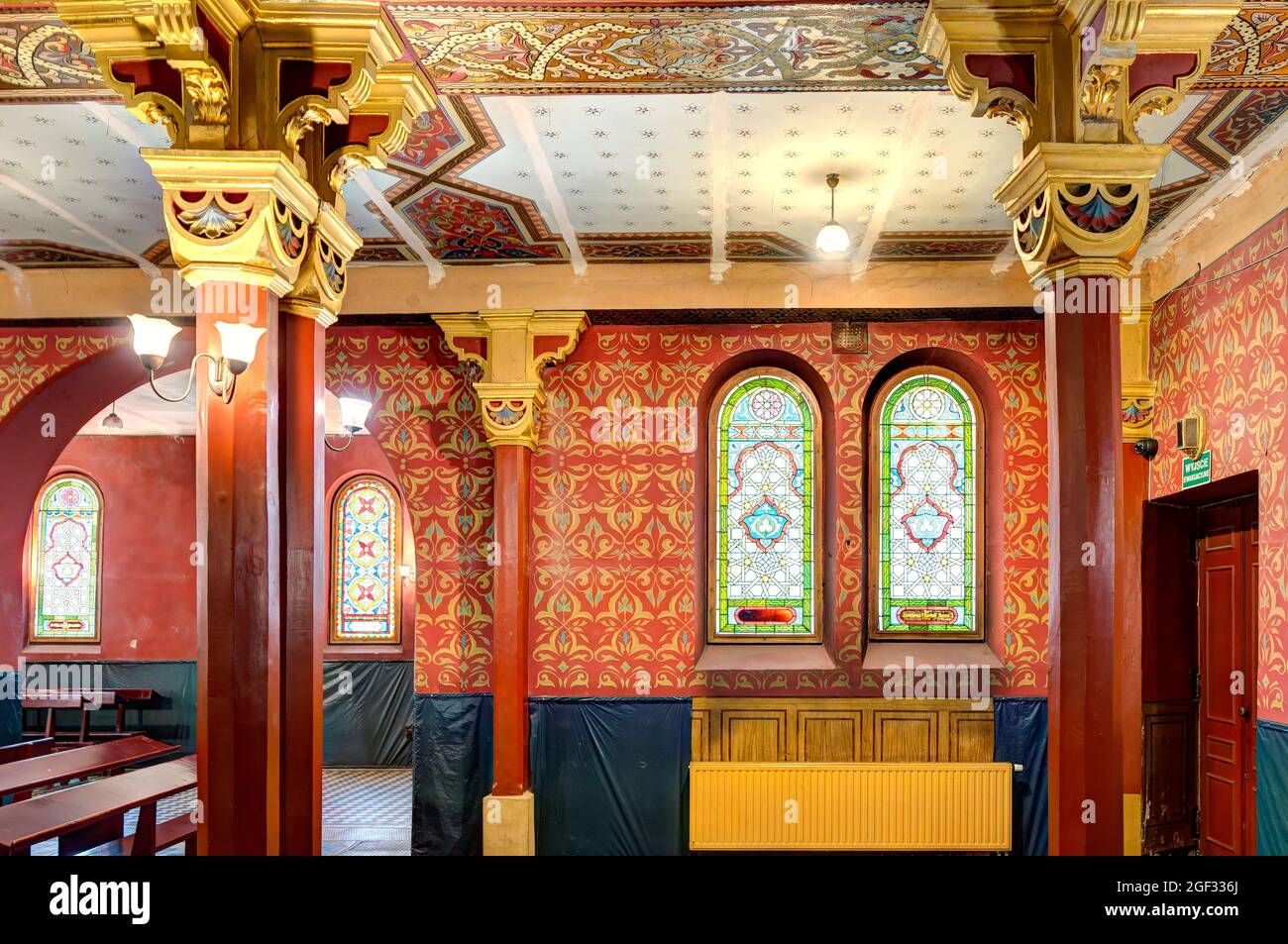 Tempel synagogue krakow hi-res stock photography and images - Alamy