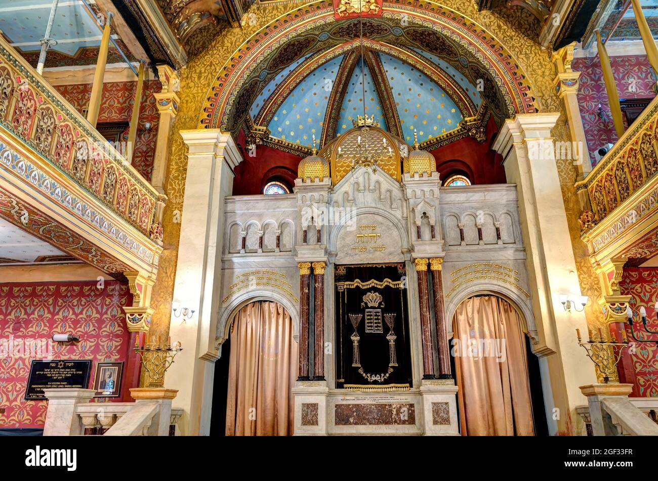 Tempel Synagogue, Krakow, HDR Image Stock Photo - Alamy