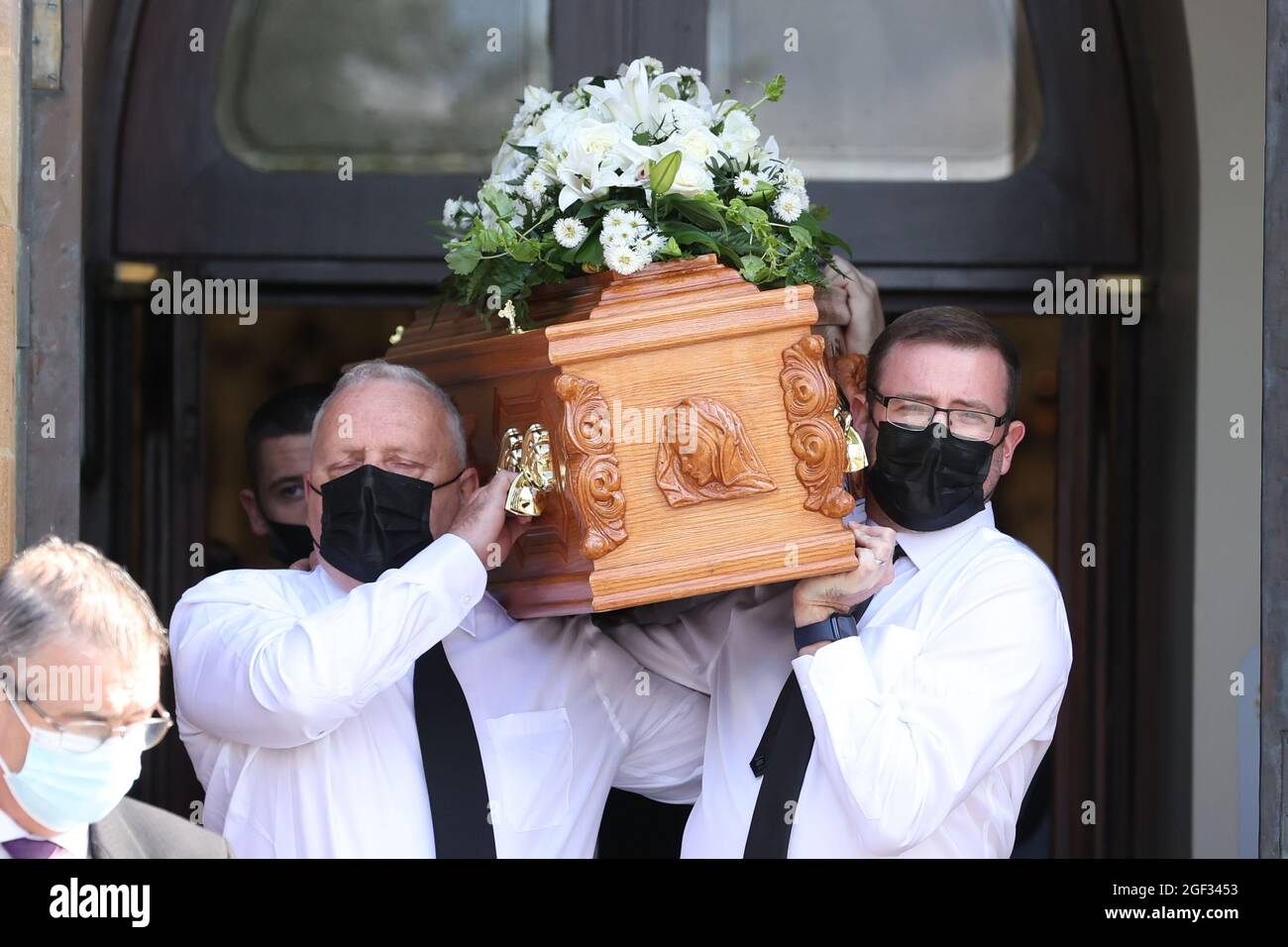 The coffin of Samantha Willis (nee Curran) from Strathfoyle is taken ...