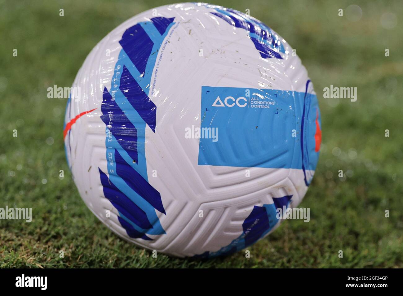 Alamy stock pitch hi-res stock photography and images - Alamy