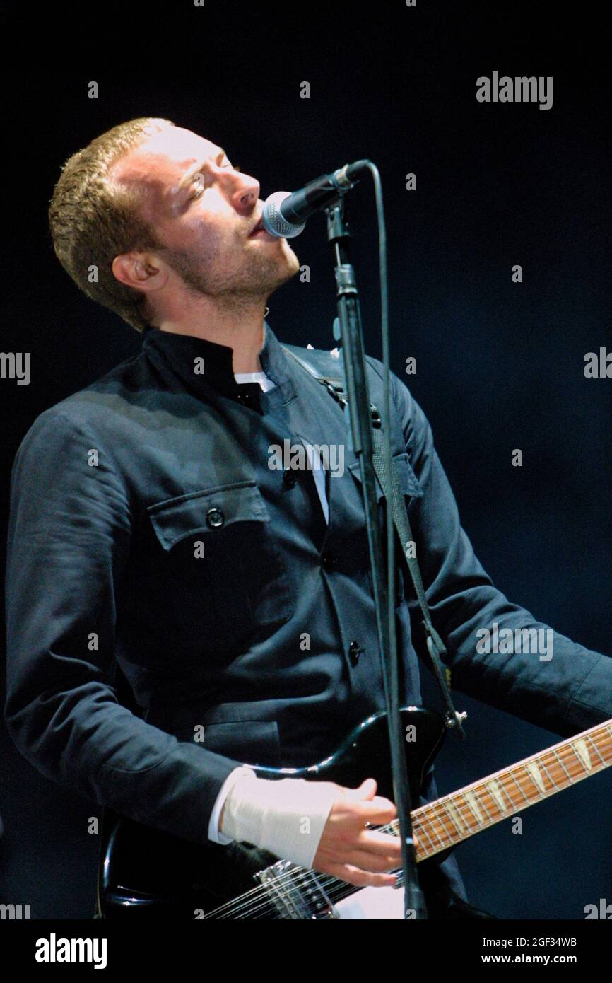 Coldplay band hi-res stock photography and images - Alamy