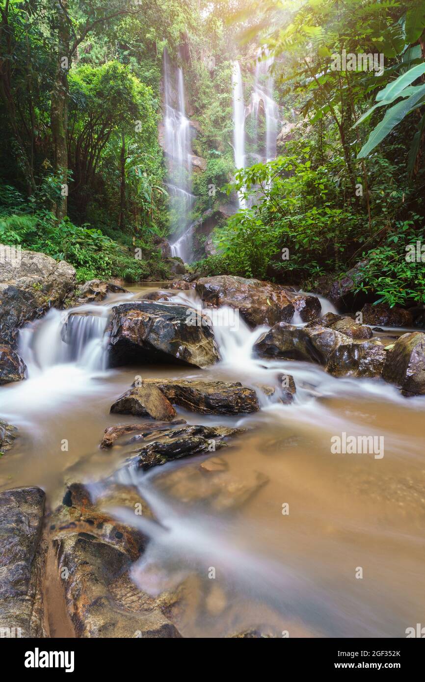 Mork fa waterfall hi-res stock photography and images - Alamy