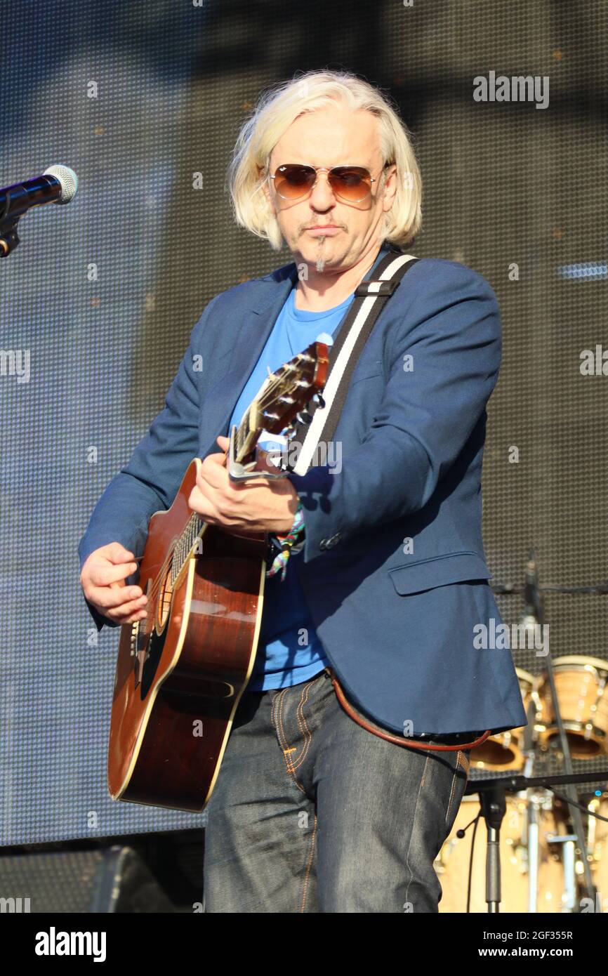 The christians neil griffiths hi-res stock photography and images - Alamy