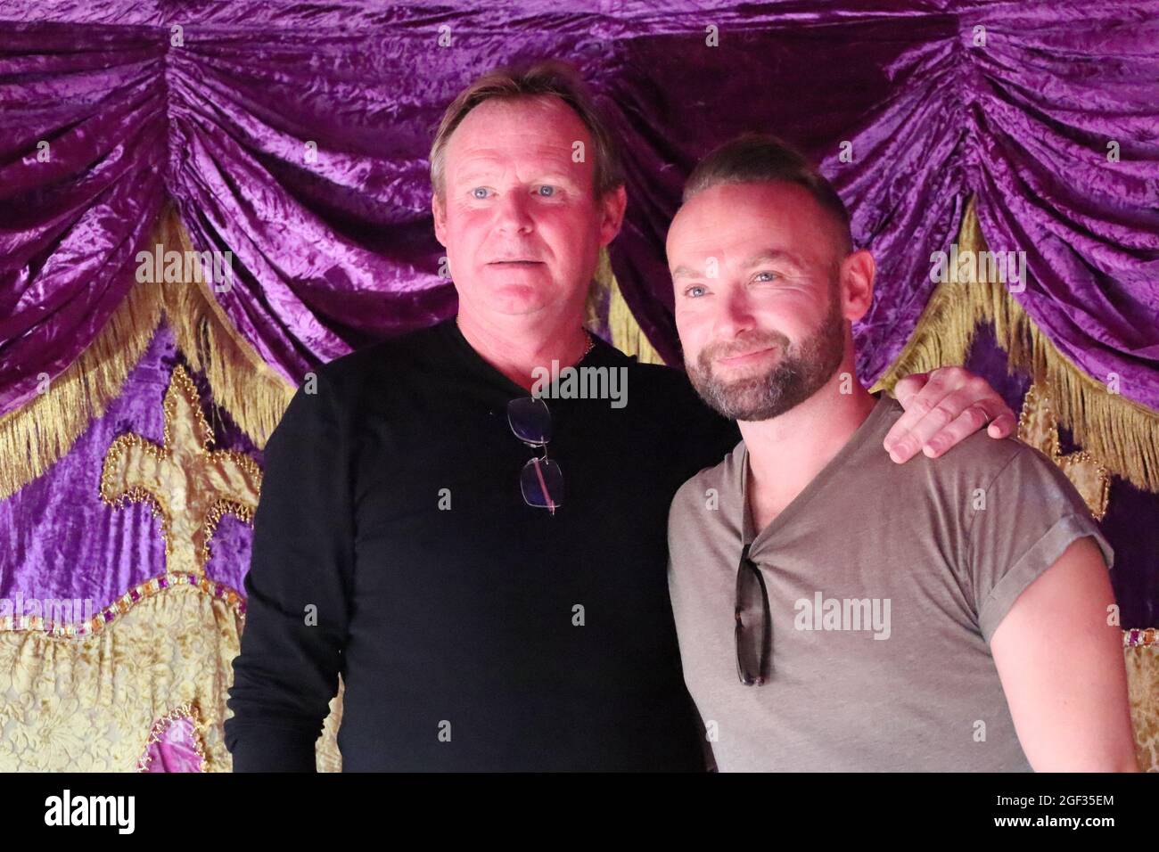 Wet wet wet tommy cunningham and kevin simm hi-res stock photography ...