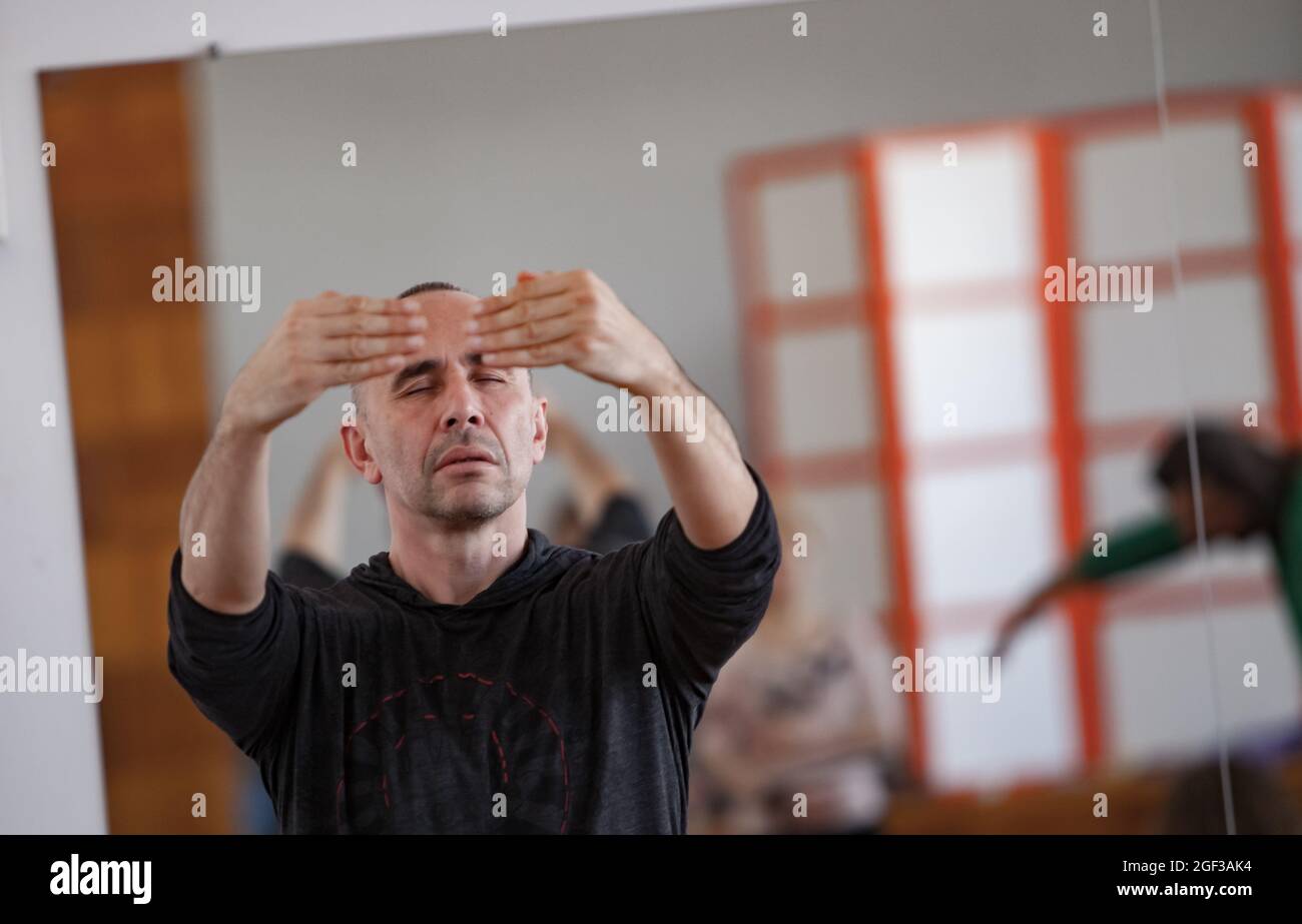 solo dancer move in contemporary improvisation performance Stock Photo ...