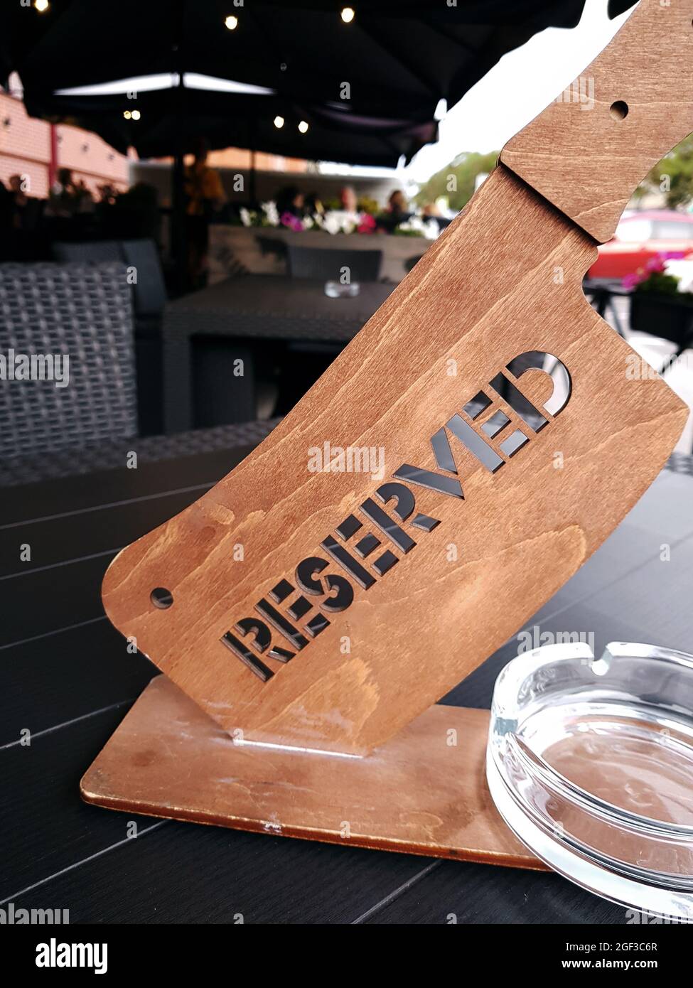 Service club meeting place hi-res stock photography and images - Alamy