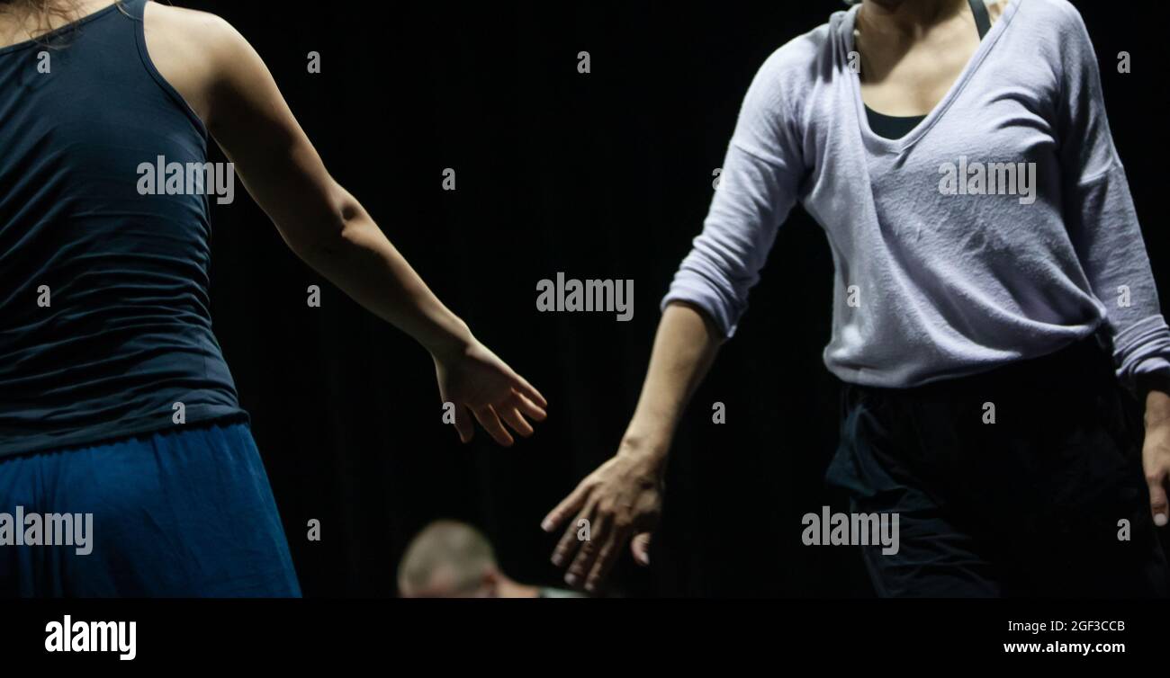 couple dancers contact hands in contact improvisation performance Stock ...