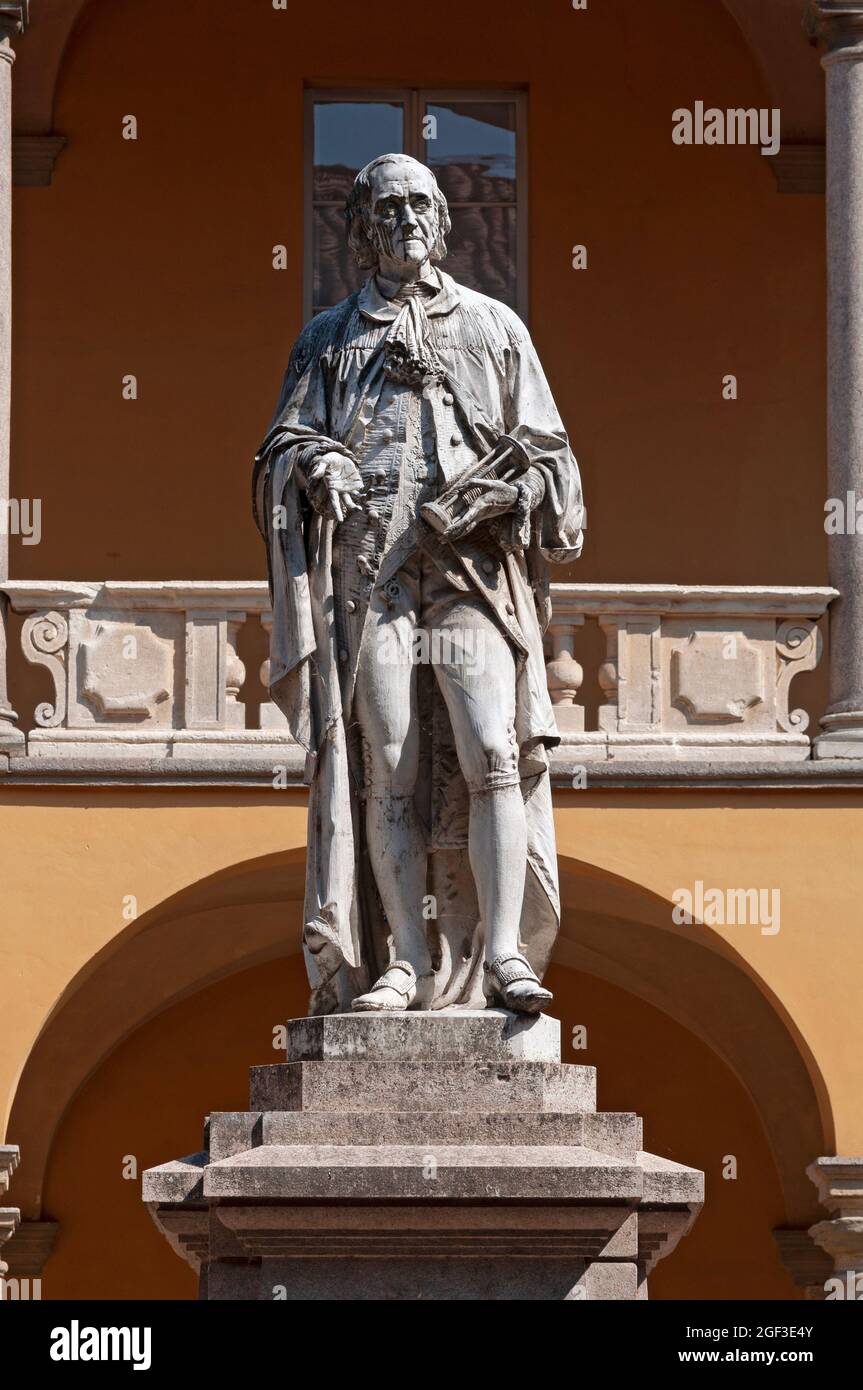 Alessandro volta pavia hi-res stock photography and images - Alamy
