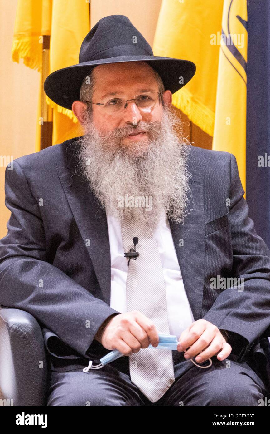 23 August 2021, Baden-Wuerttemberg, Stuttgart: Police Rabbi Shneur ...