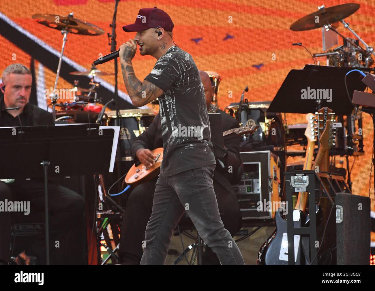 Kane brown hi-res stock photography and images - Alamy