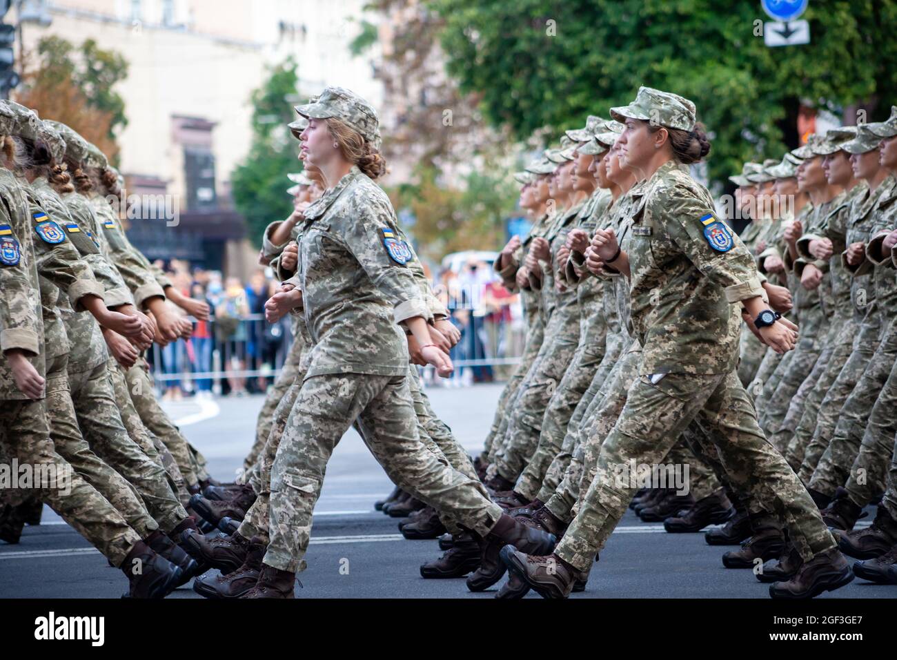 Ukrainian officer hi-res stock photography and images - Alamy
