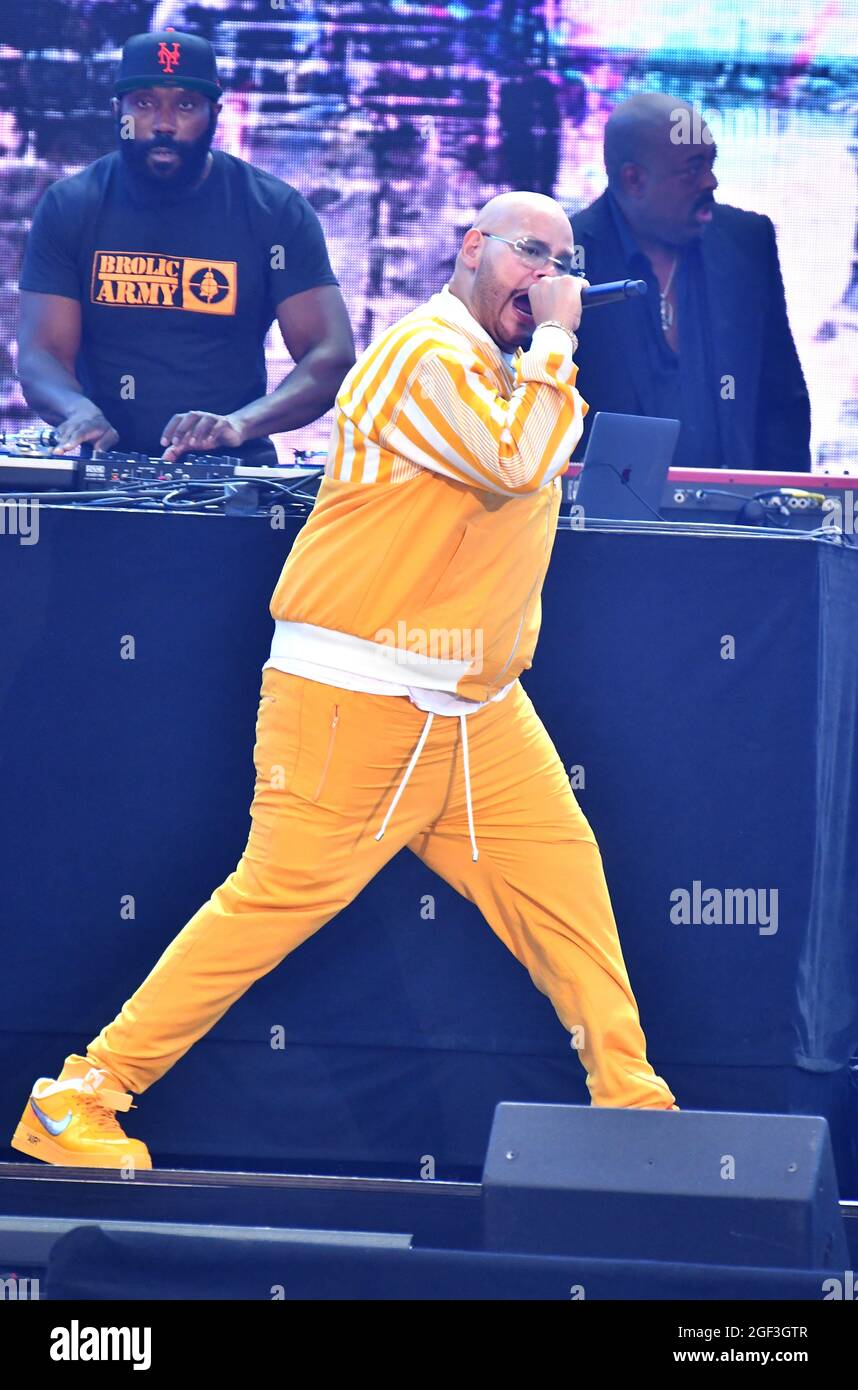 Fat joe photograph hi-res stock photography and images - Alamy