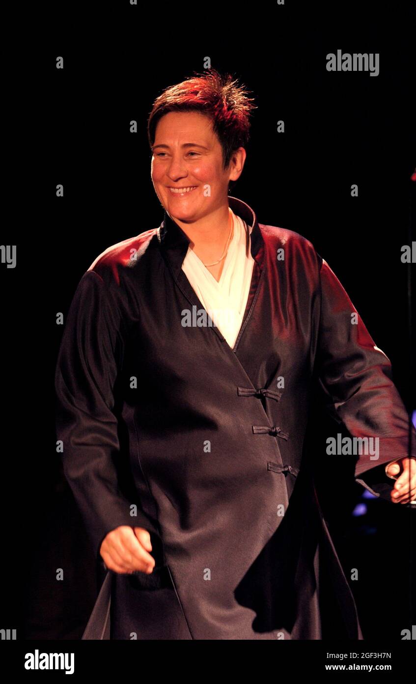 Milan Italy 2004-11-22 : Live concert of the K.D.Land at the Manzoni ...