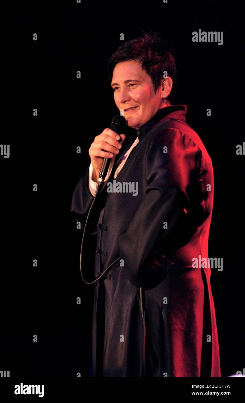 Milan Italy 2004-11-22 : Live concert of the K.D.Land at the Manzoni ...