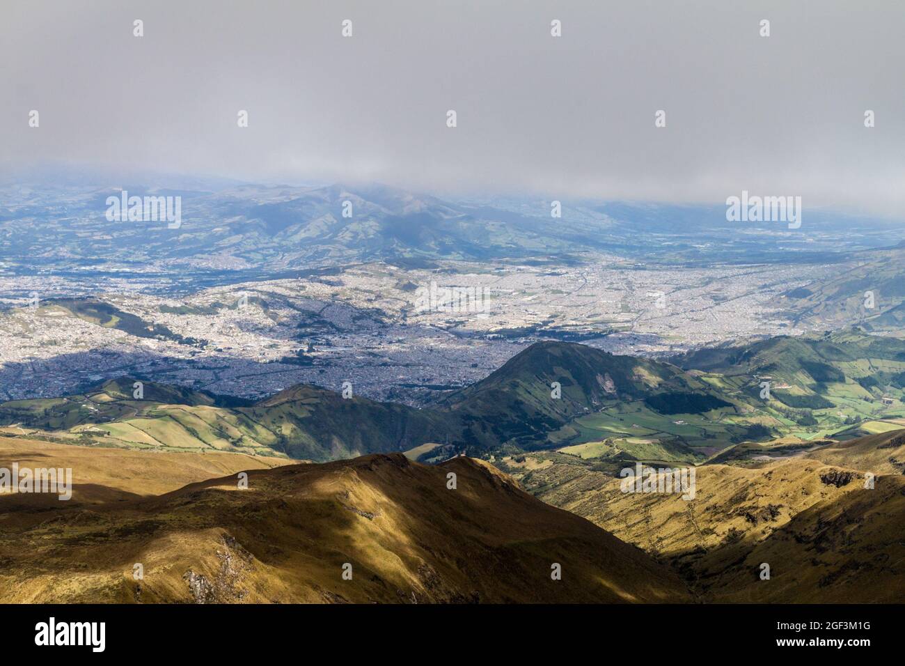 View of Quito from Rucu Pichincha volcano, Ecuador Stock Photo - Alamy