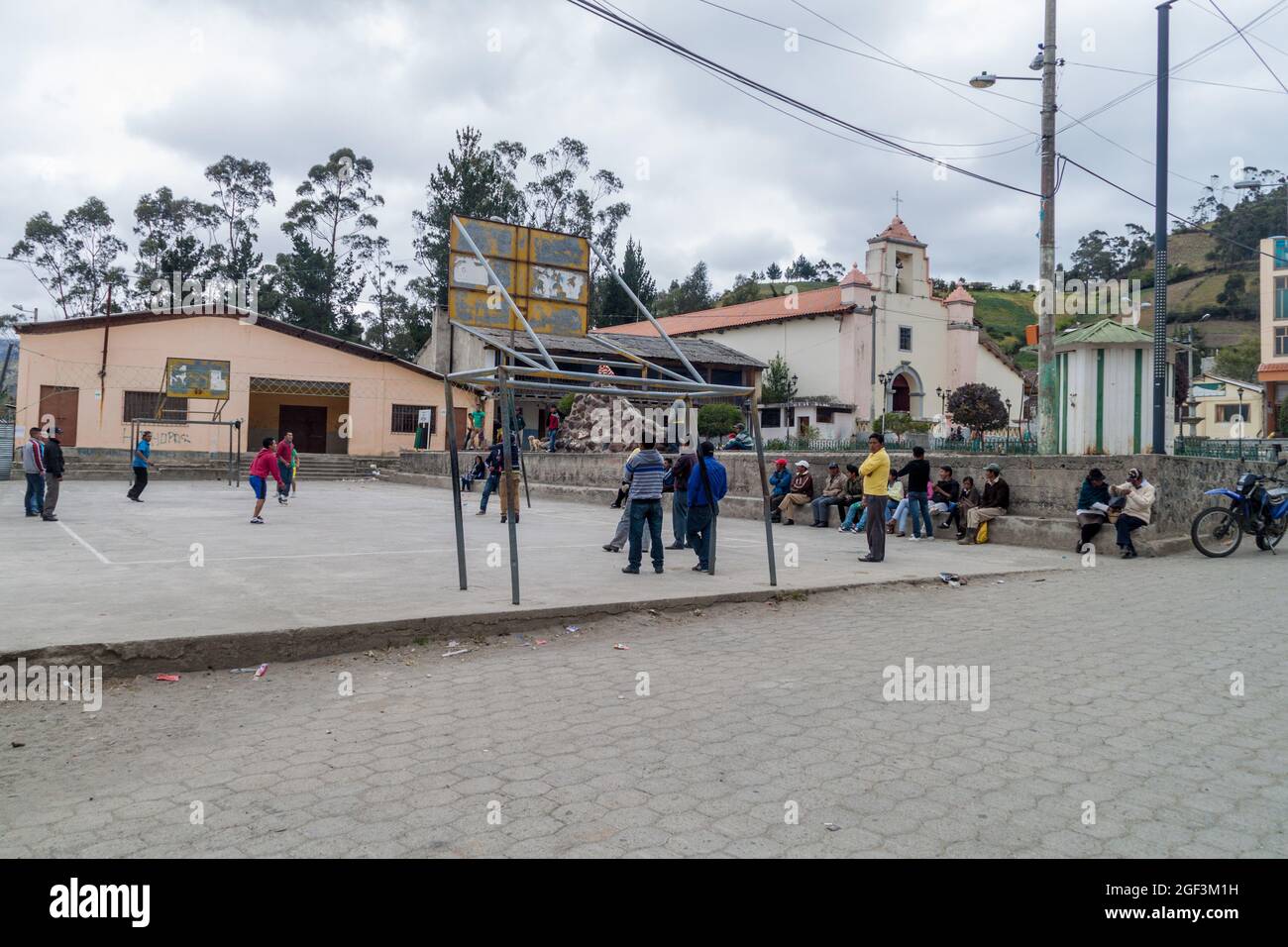 CHUGCHILAN, ECUADOR - SEPTEMBER 5, 2015: Villages do sports in ...