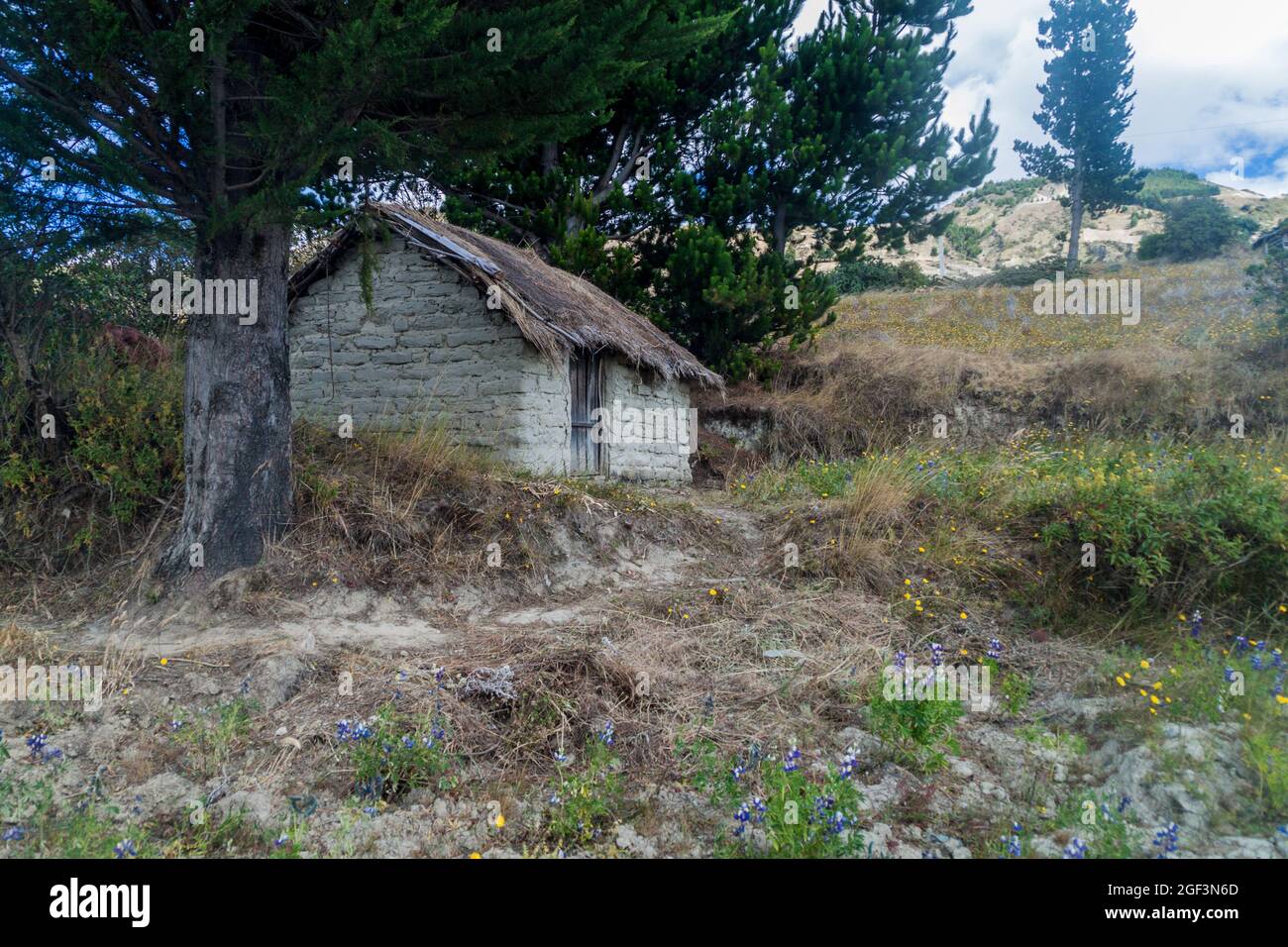 Poor Hut High Resolution Stock Photography and Images - Alamy