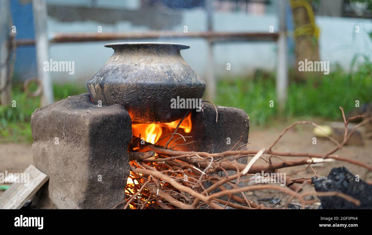 Outdoor Indian earthen cooking stove Countryside stove or Chulha or ...