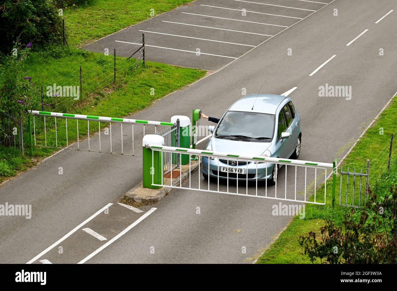 Entry control entry control hi-res stock photography and images - Alamy