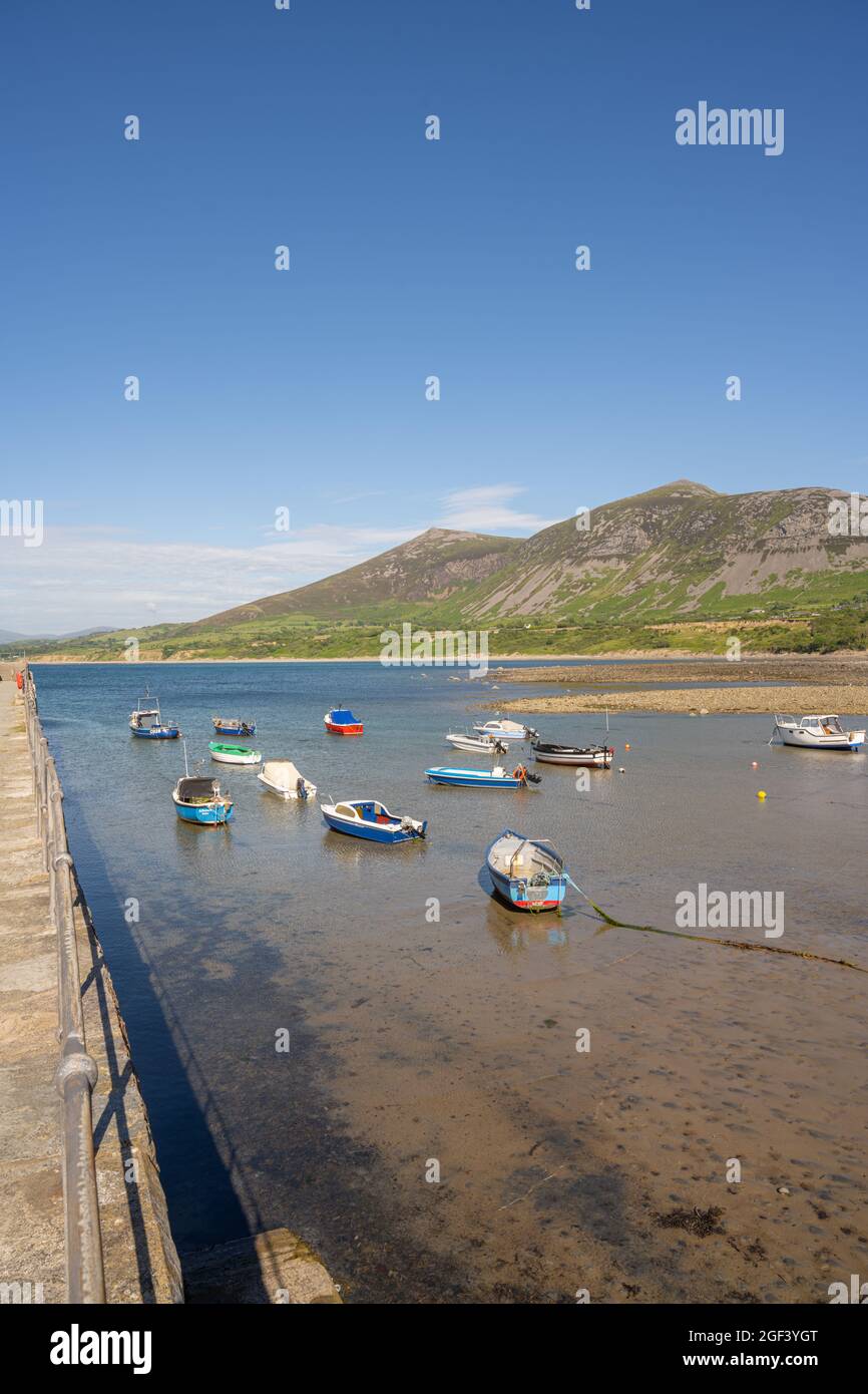 Trefor breakwater hi-res stock photography and images - Alamy
