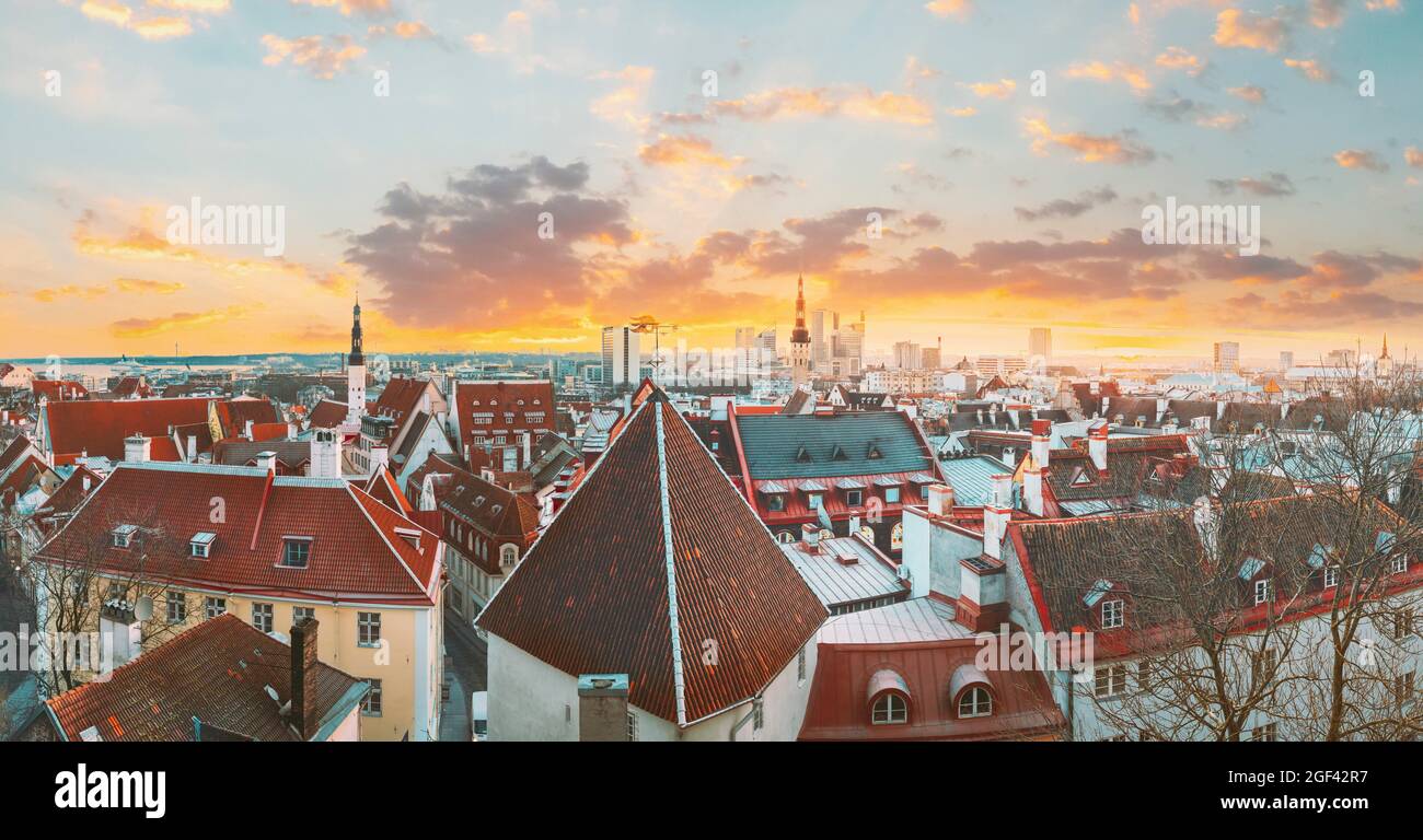 Tallinn skyline sunset hi-res stock photography and images - Alamy