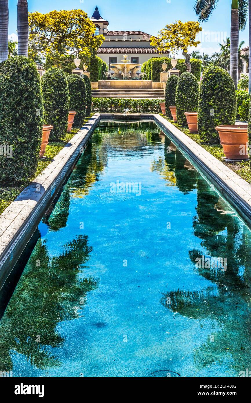 Memorial Horse Fountain Town Hall Palm Beach Florida By Addison Mizner ...