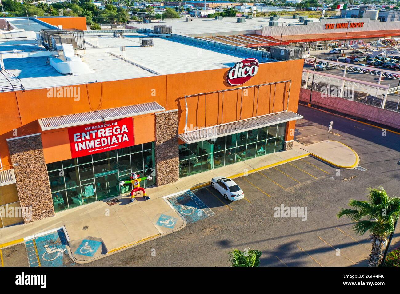 Bienes raides hi-res stock photography and images - Alamy