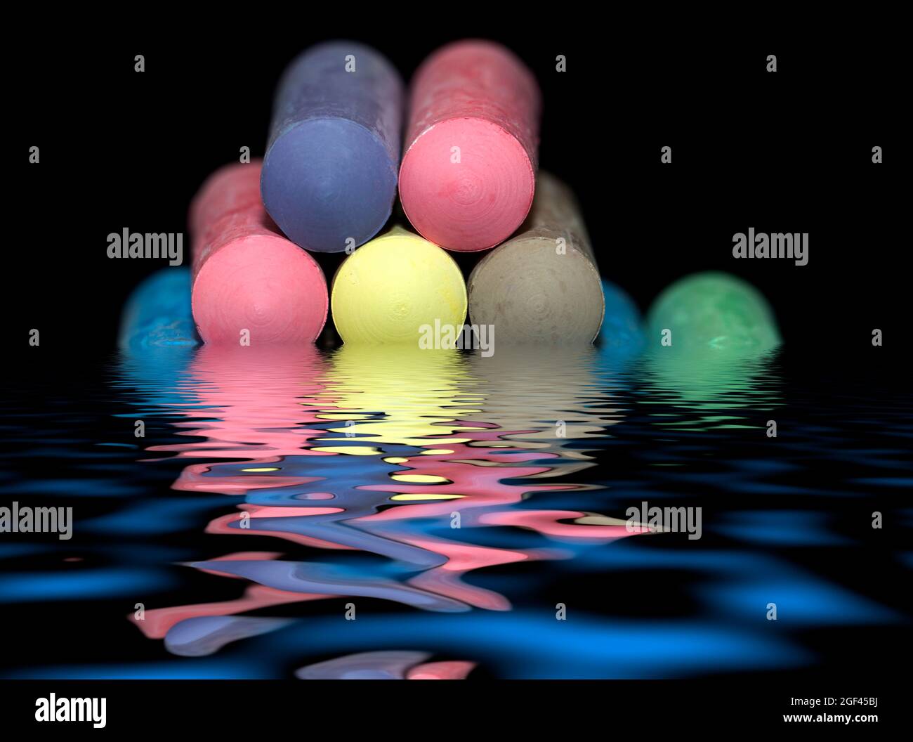 Crayon pastel hi-res stock photography and images - Alamy