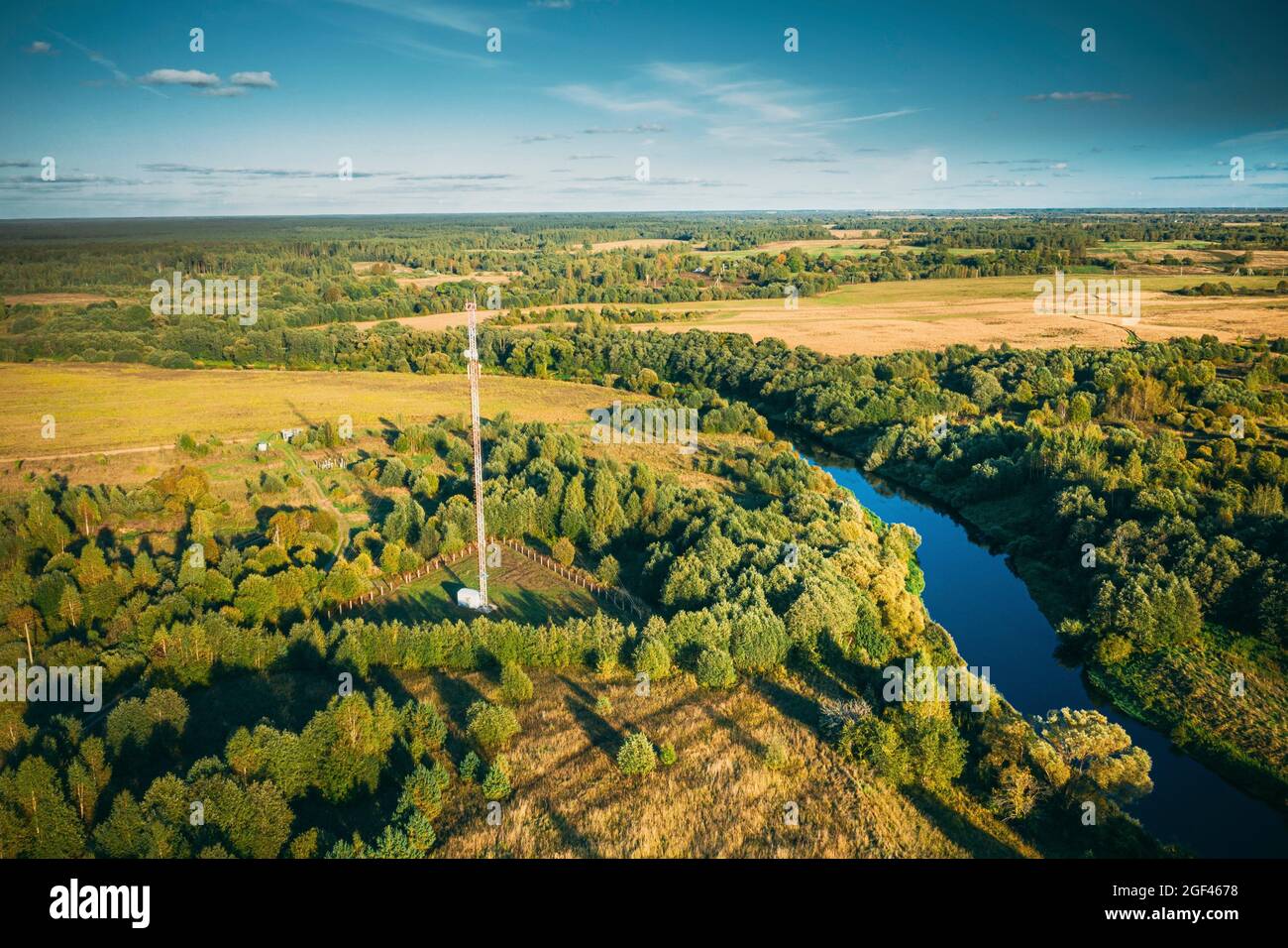 Communication tower in countryside hi-res stock photography and images ...