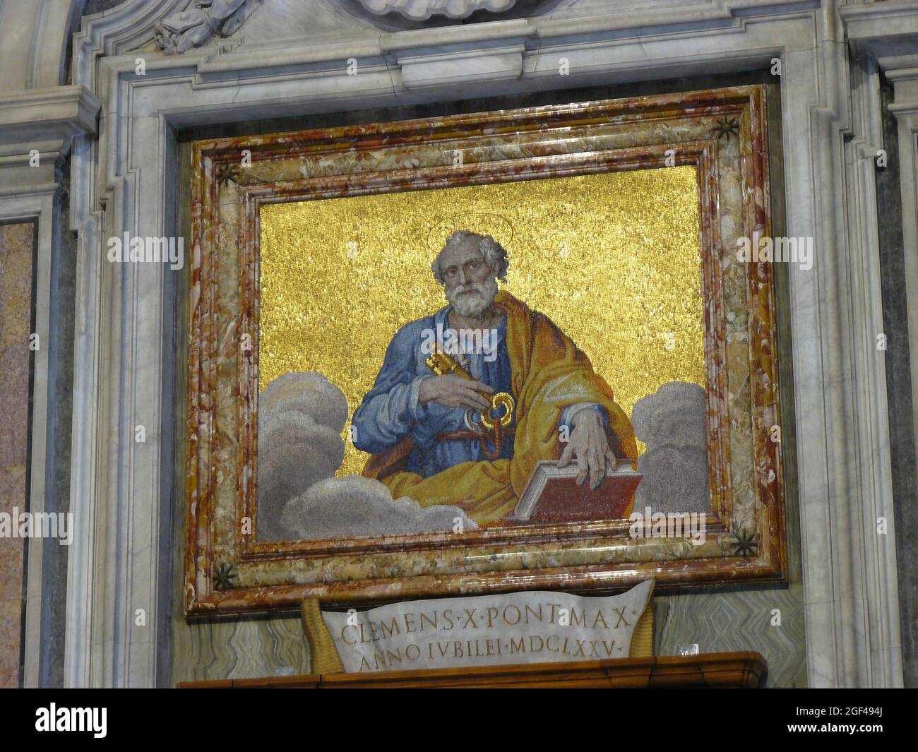Peter the apostle saint hi-res stock photography and images - Alamy