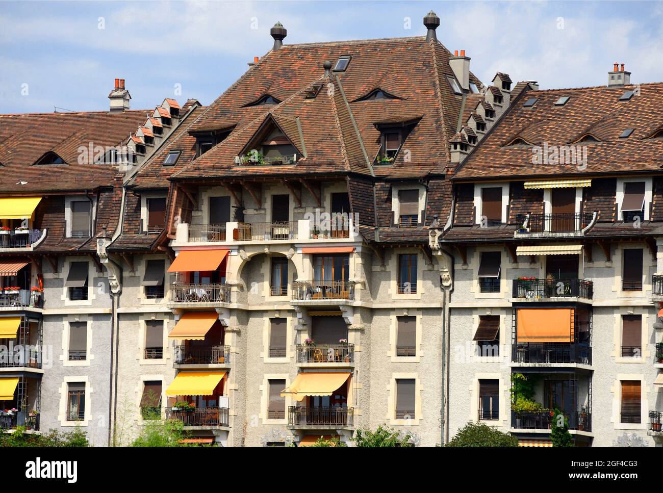 Tenement hi-res stock photography and images - Alamy