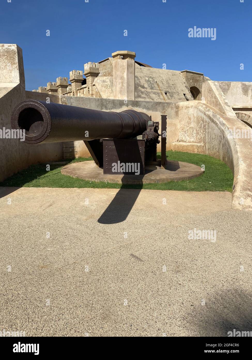 field gun to defend the city walls in Rabat,Morocco Stock Photo - Alamy