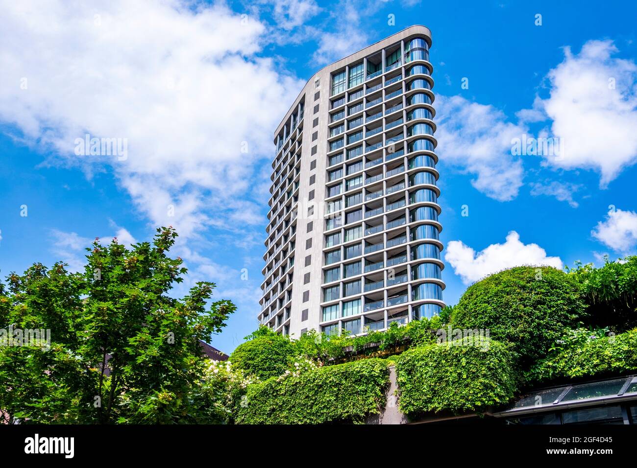 The Vesteda Tower behind the hanging gardens of the Medina, Eindhoven ...