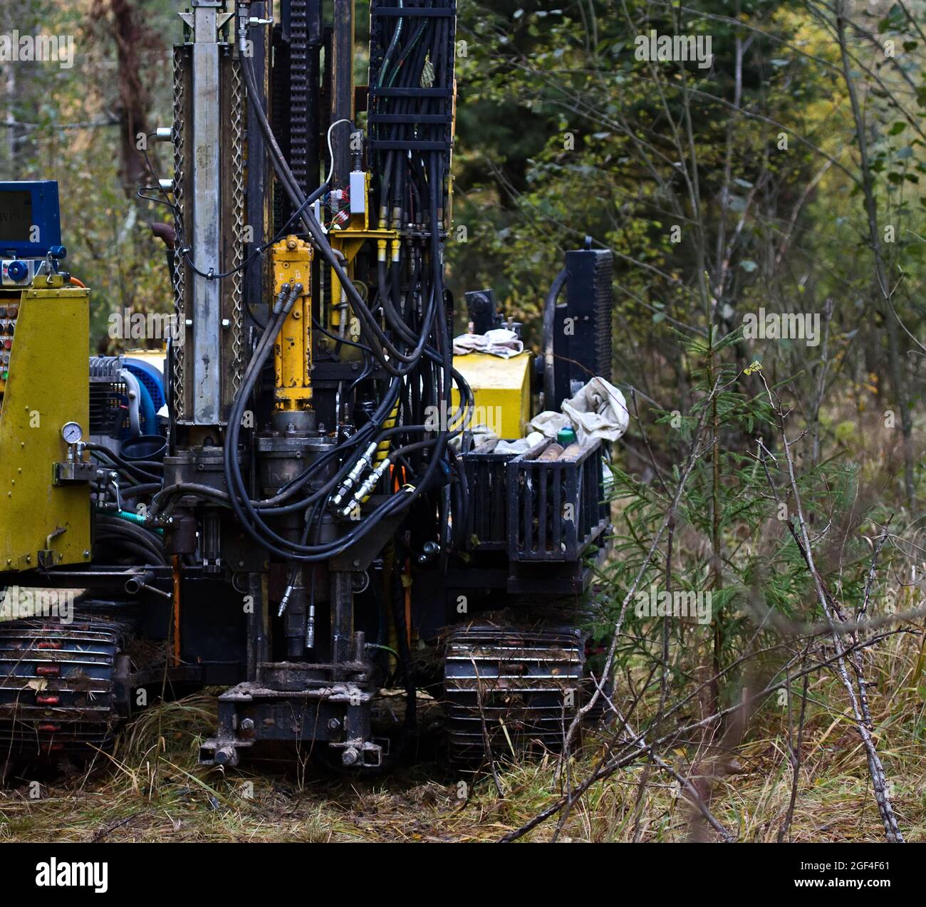 Mini rig hi-res stock photography and images - Alamy