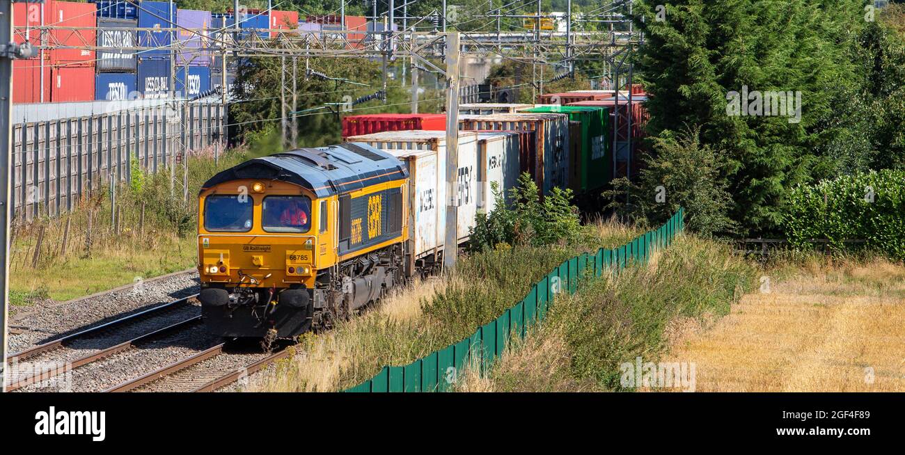Tesco Wagon High Resolution Stock Photography and Images - Alamy