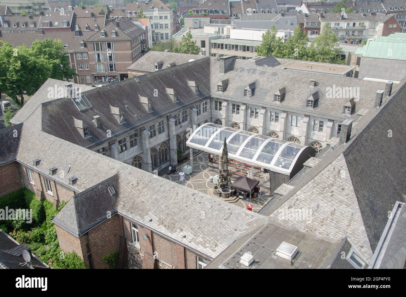 Domhof aachen hi-res stock photography and images - Alamy