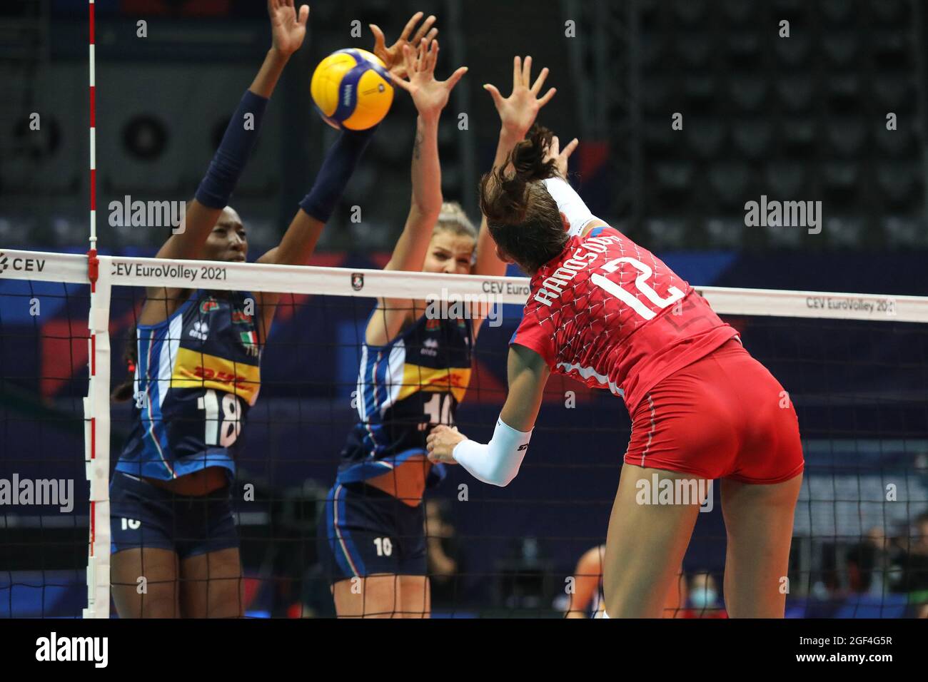 Nikola radosova hi-res stock photography and images - Alamy